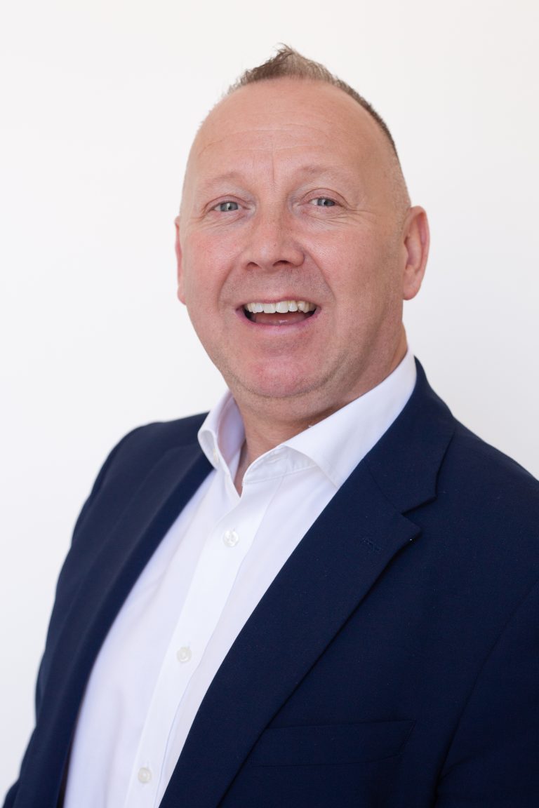 About Us - Melville Independent